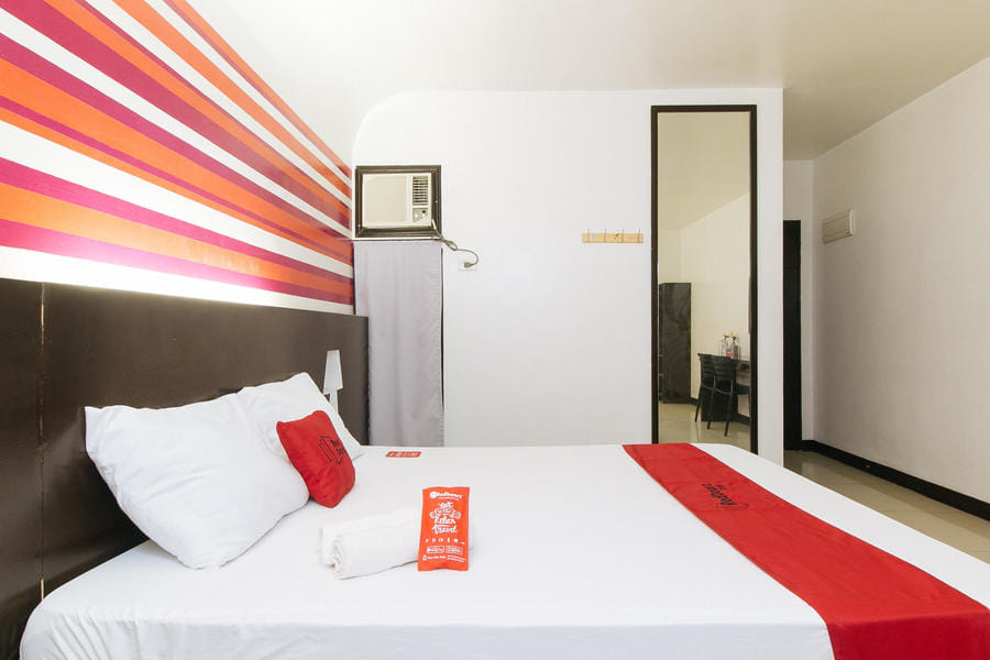 Book RedDoorz @ EL Highway Hotel Bulacan only at RedDoorz