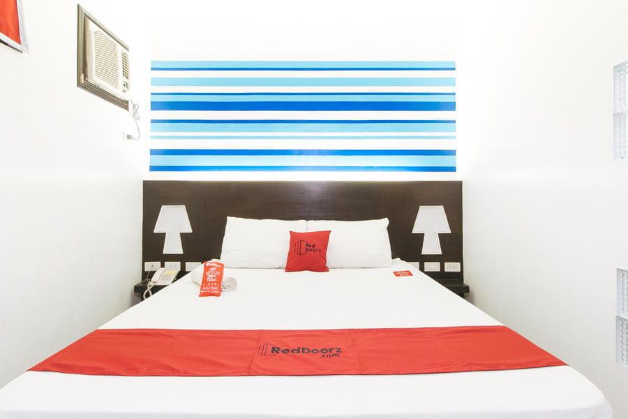 Book RedDoorz @ EL Highway Hotel Bulacan only at RedDoorz
