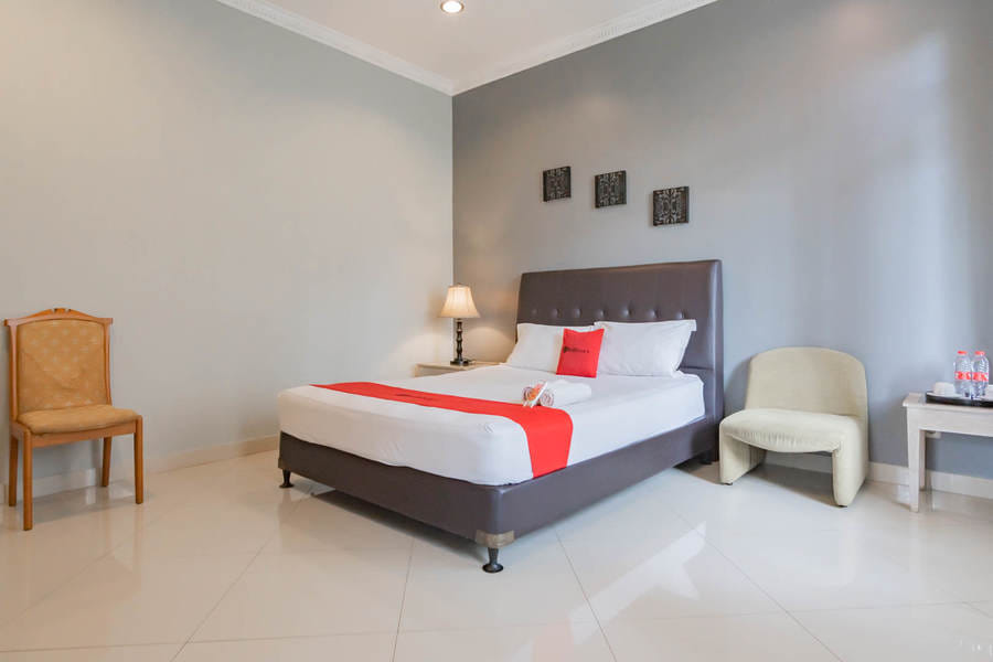 Book RedDoorz @ Sersan Bajuri only at RedDoorz