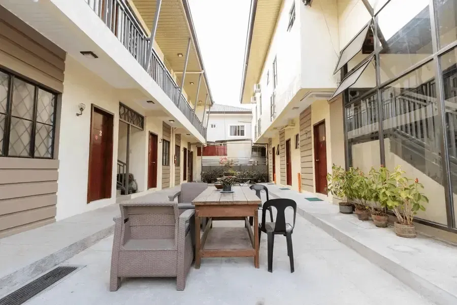 RedDoorz Plus @ Casa Lucia Sindalan San Fernando City Pampanga